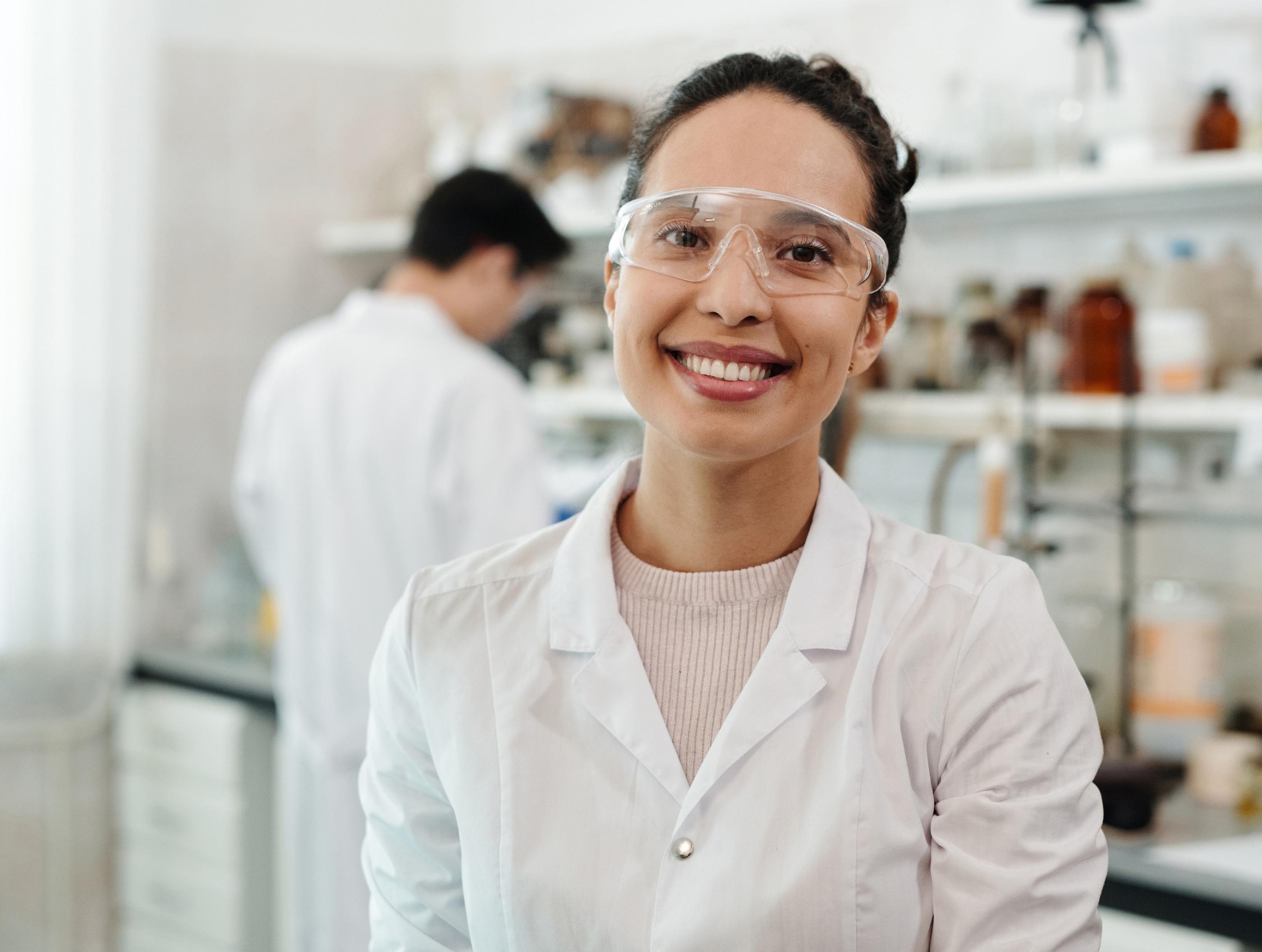 Contacto - Lambda Cientifica